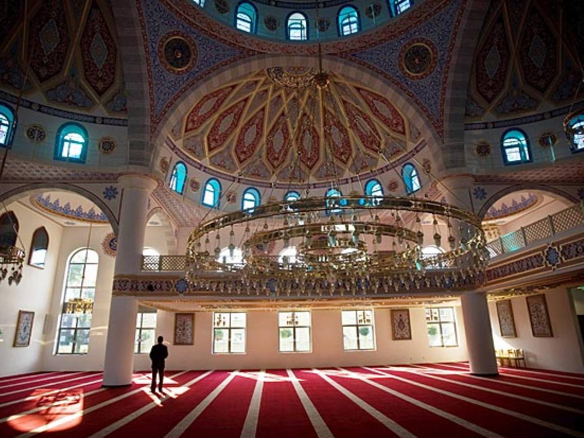 A Bari una nuova moschea - il Giornale