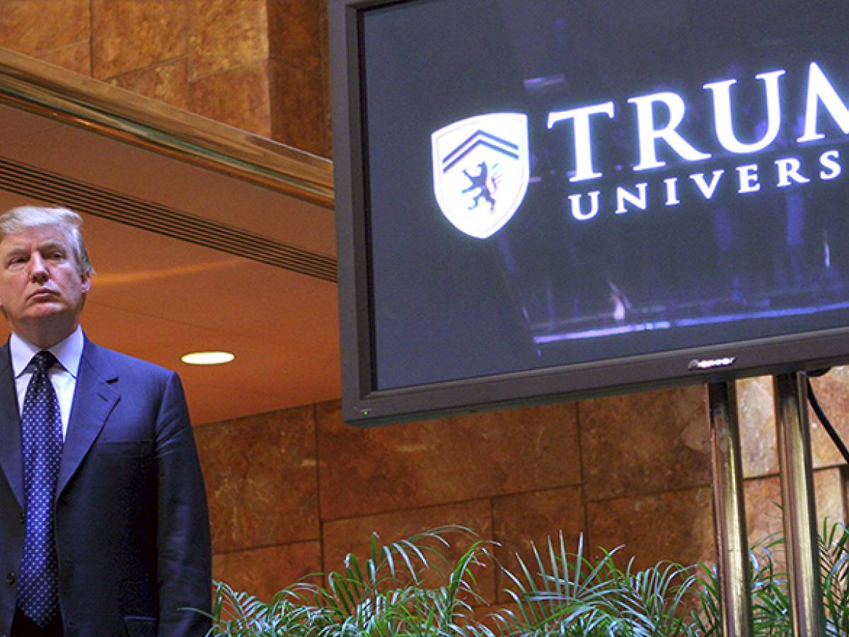 Il caso "Trump University" andrà a processo - il Giornale