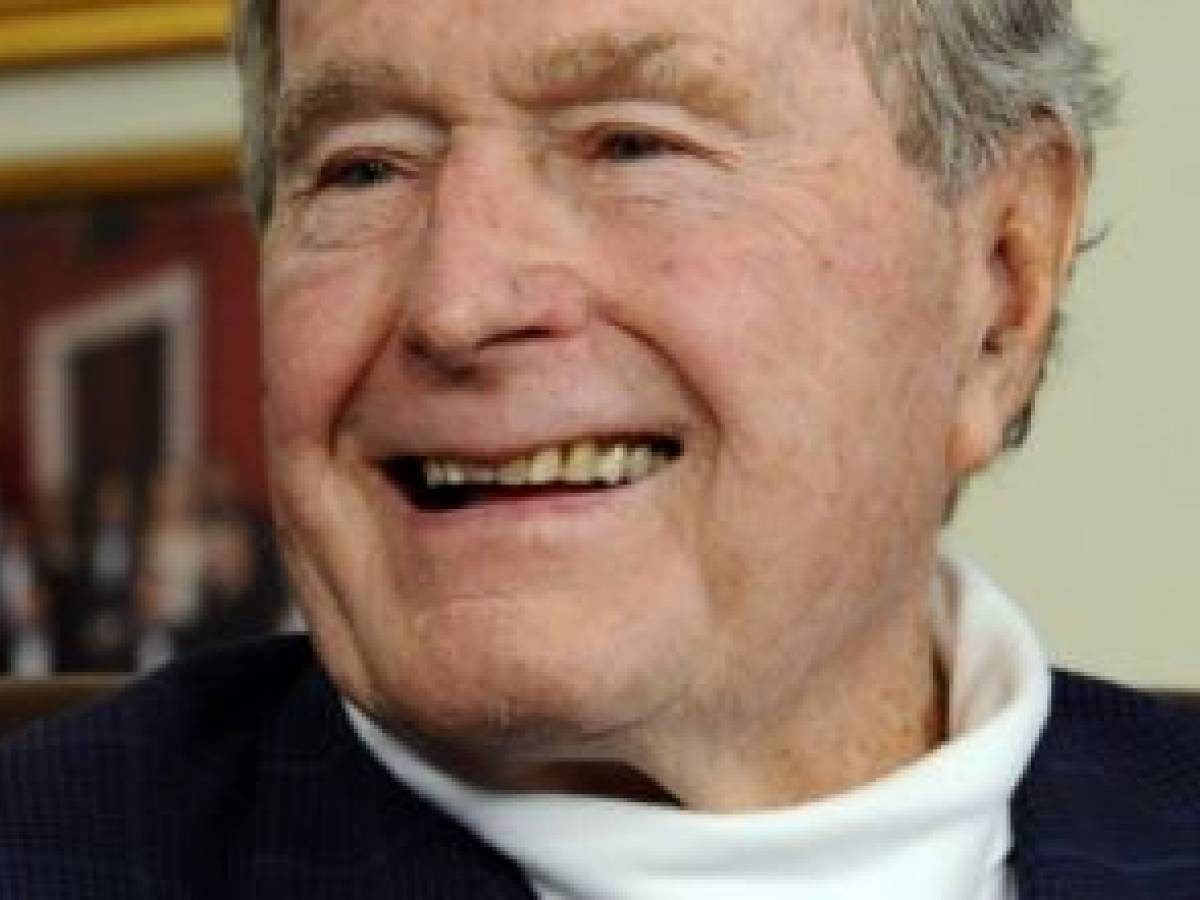 Bush aveva adottato un bimbo a distanza. La scoperta dopo la morte - il ...