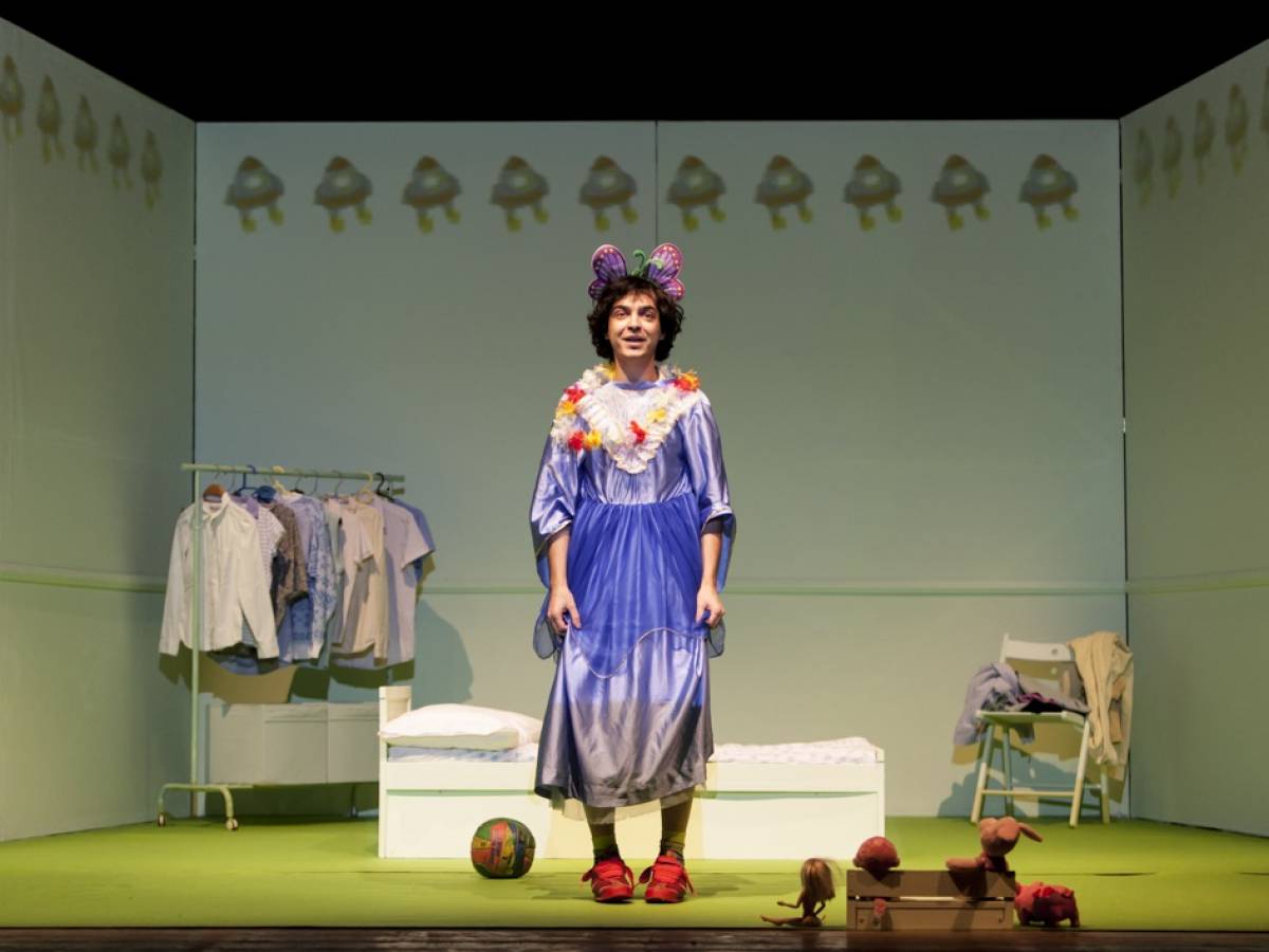 Fa'afafine, 80mila firme e partiti in campo. È rivolta contro il teatro ...