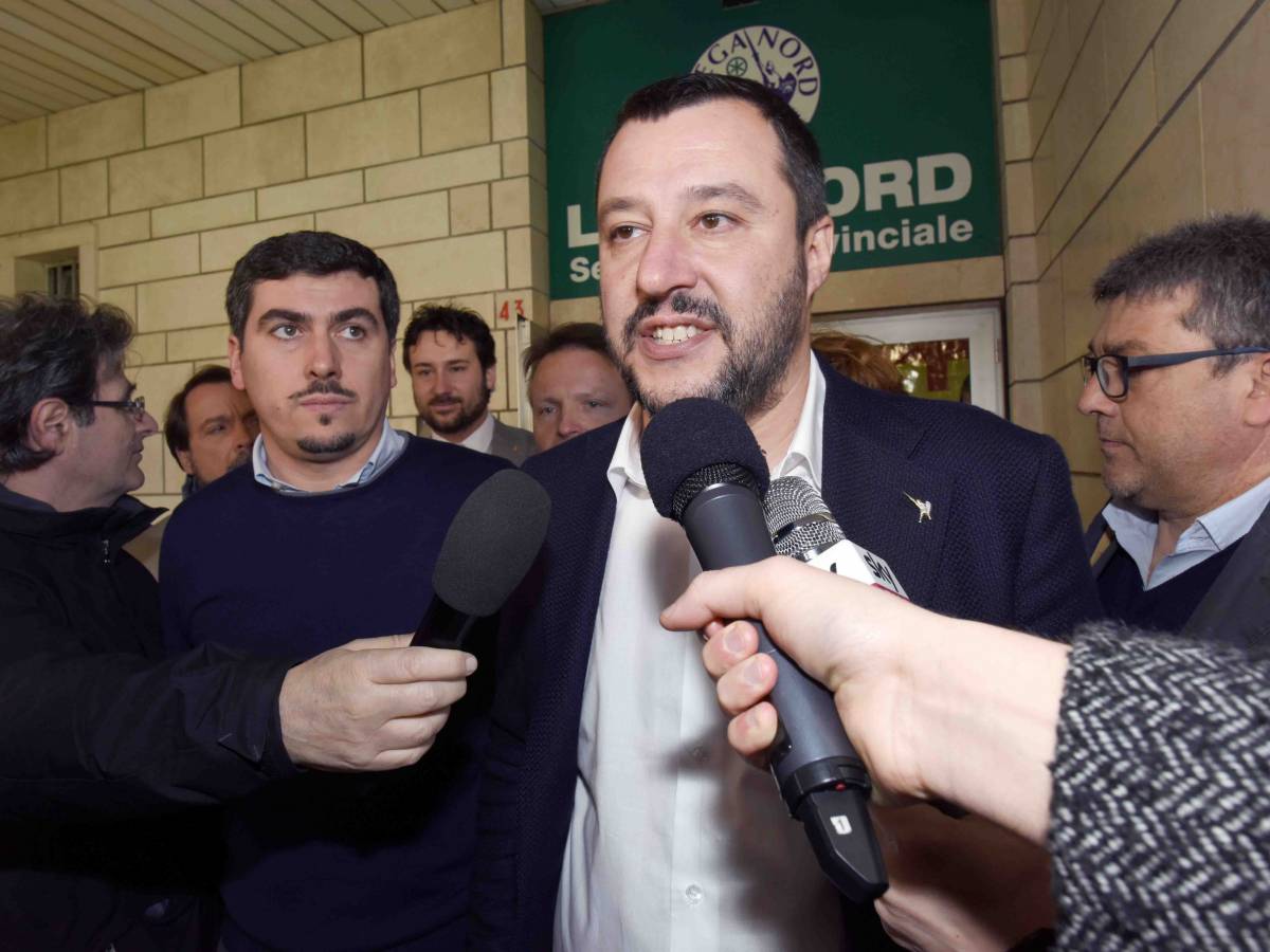 Salvini vola a Mosca: accordo con Russia Unita - il Giornale