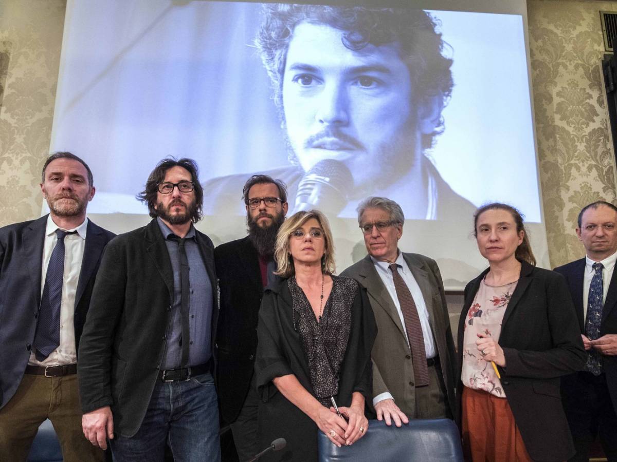 "Voleva raccontare i profughi". Del Grande vedrà il suo legale - il ...