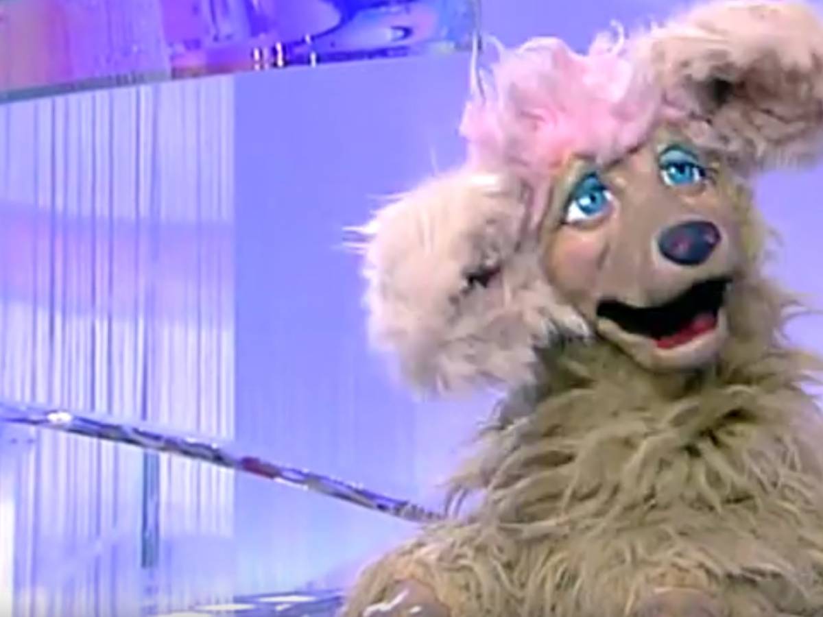 Paolo Limiti e i suoi dialoghi con il pupazzo Floradora - ilGiornale.it