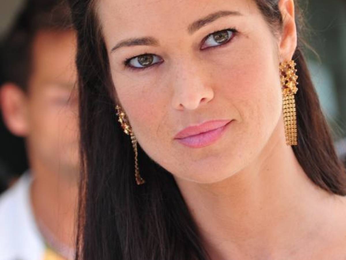 Manuela Arcuri: “A Ballando con le stelle con il permesso di mio figlio ...
