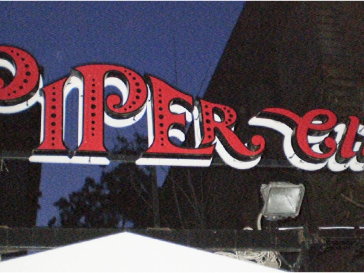 Roma, chiude il Piper Club: la storica discoteca va all'asta - il Giornale