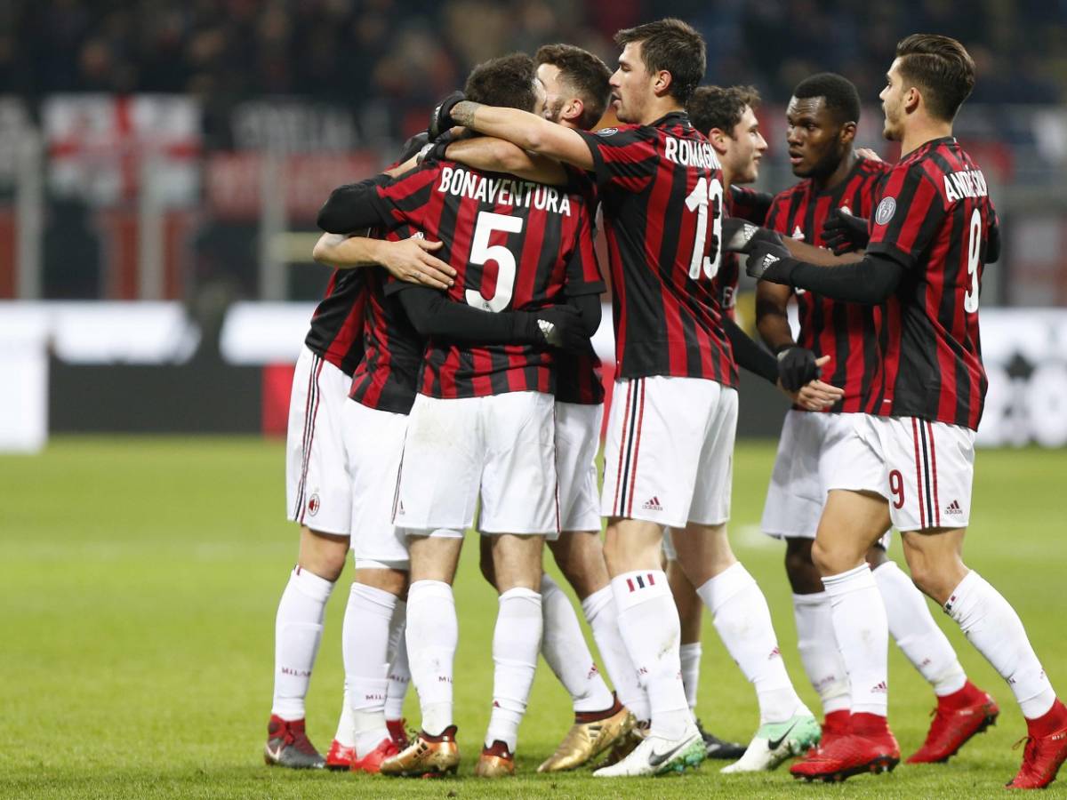Coppa Italia, tutto facile per il Milan: 3-0 al Verona e quarti contro ...