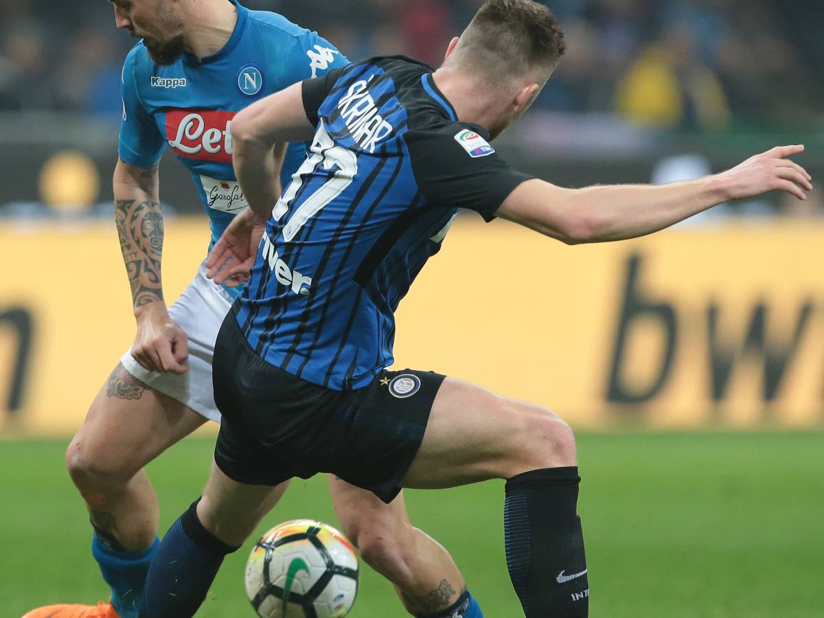 L'Inter sbatte subito sul palo Sarri sbatte sul muro Spalletti - il ... L'Inter sbatte subito sul palo Sarri sbatte sul muro Spalletti - il ...