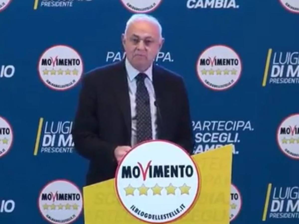 Lannutti spara a zero su Mentana e Merkel. E scoppia la polemica - il ...