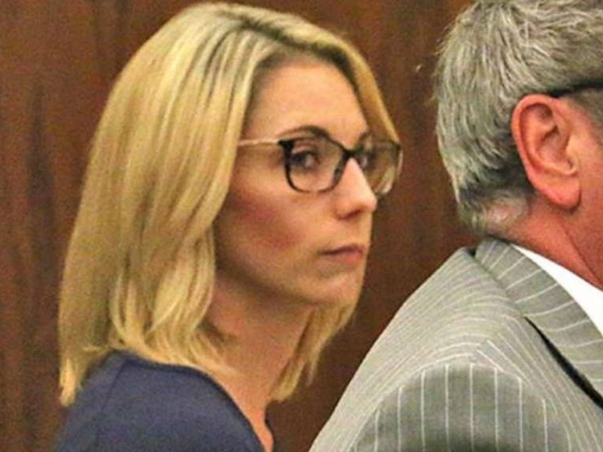 Samantha Fitzpatrick, la prof 29enne che ha avuto rapporti con uno ...