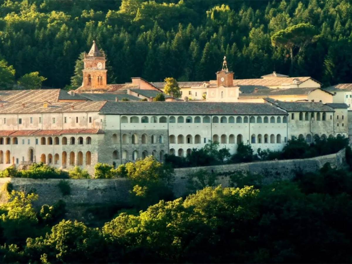 Il monastero ciociaro che diventerà la Mecca del sovranismo - il Giornale
