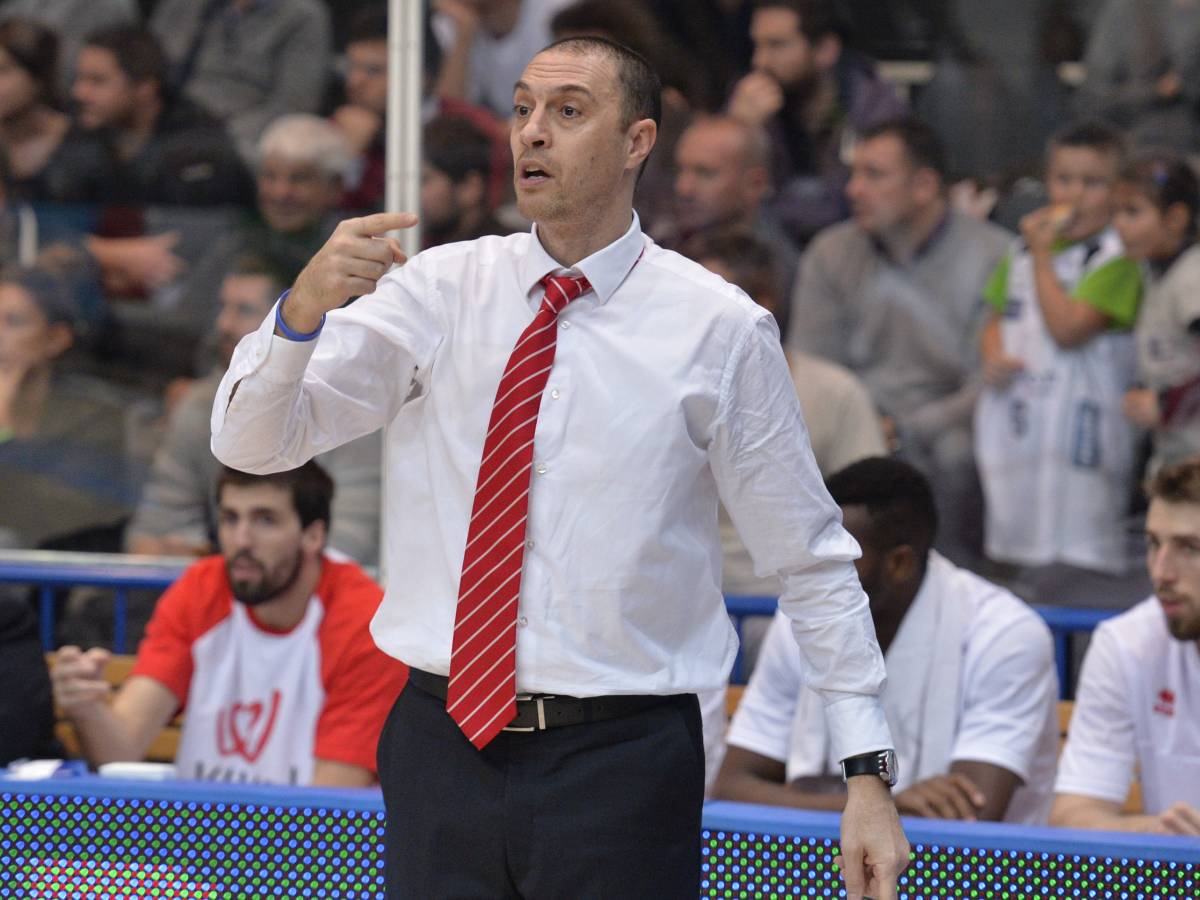 Esposito, 50 anni "diabolici" "Com'era difficile la mia Nba" - il Giornale