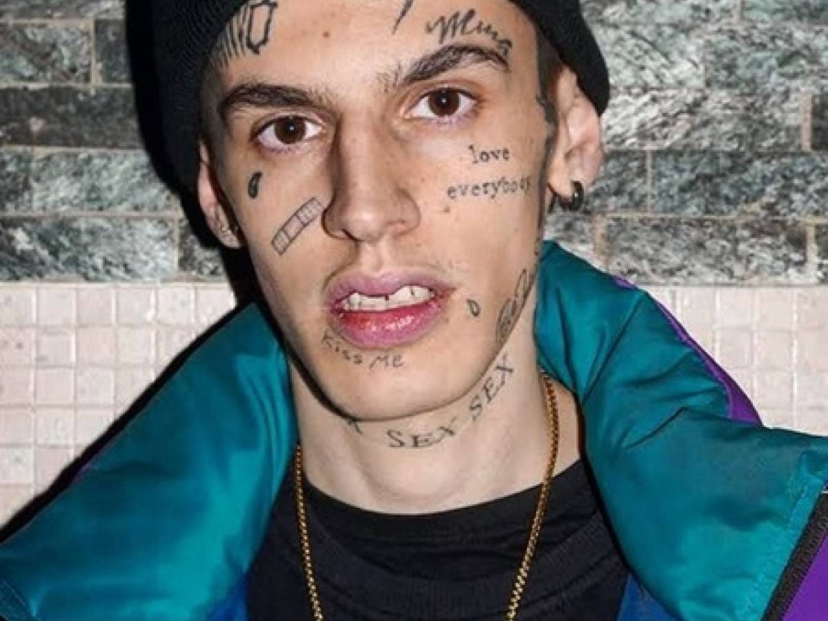 Young Signorino: "Genitori controllate i profili dei vostri figli” - il ...