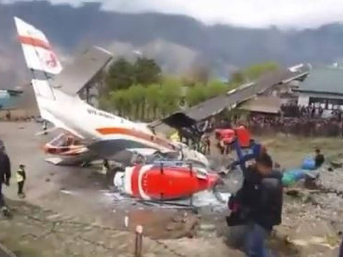 Nepal. Aereo si scontra con un elicottero. Tre Morti e quattro feriti ...