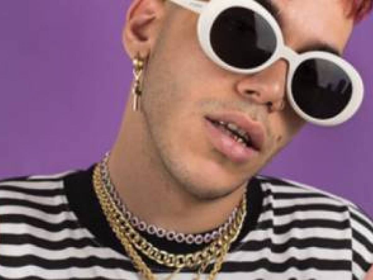 Sfera Ebbasta rende indimenticabile il compleanno di Alessia - il Giornale