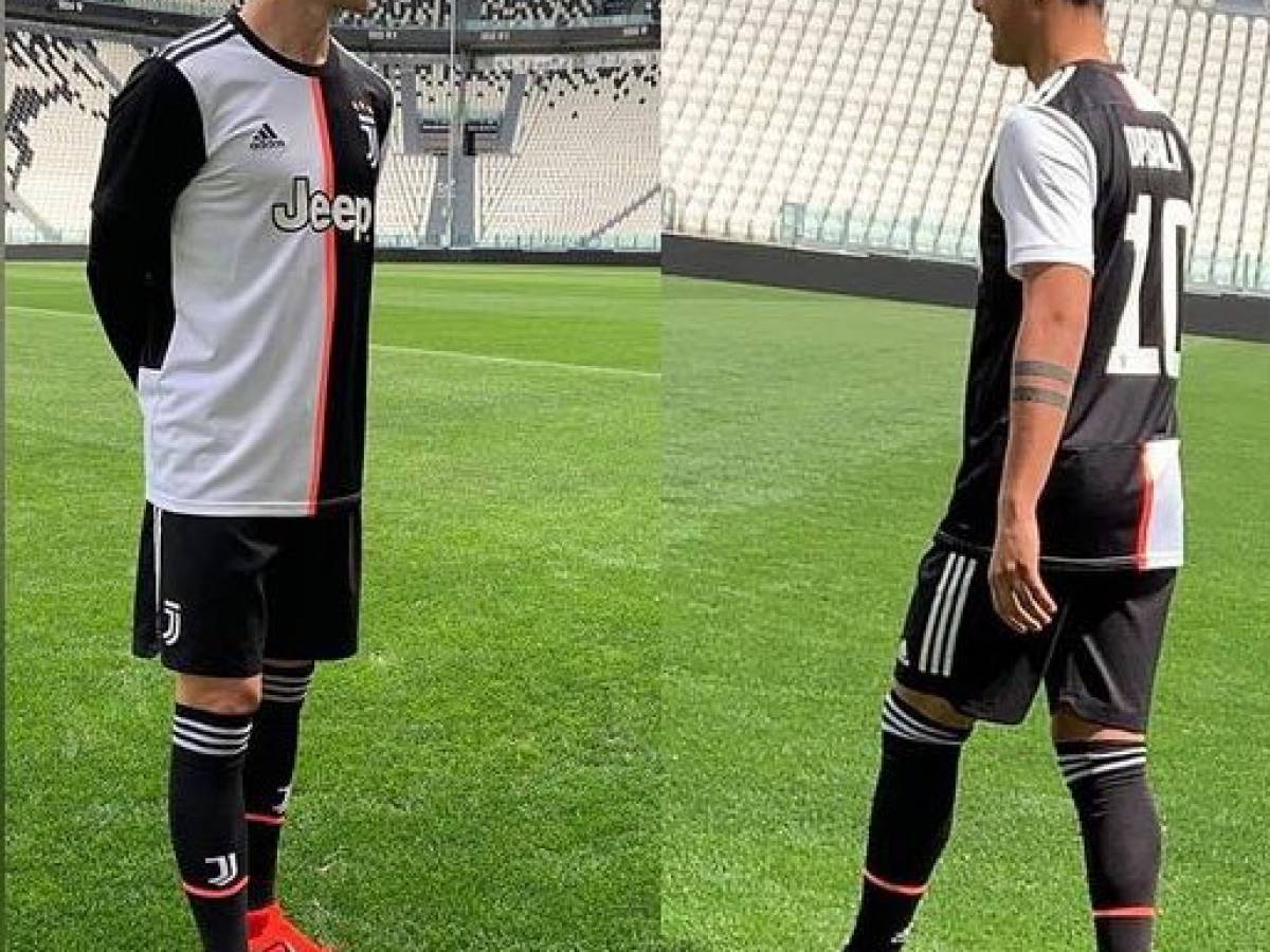 Juventus Ecco La Nuova Maglia 2019 2020 Addio Alle Strisce Bianconere