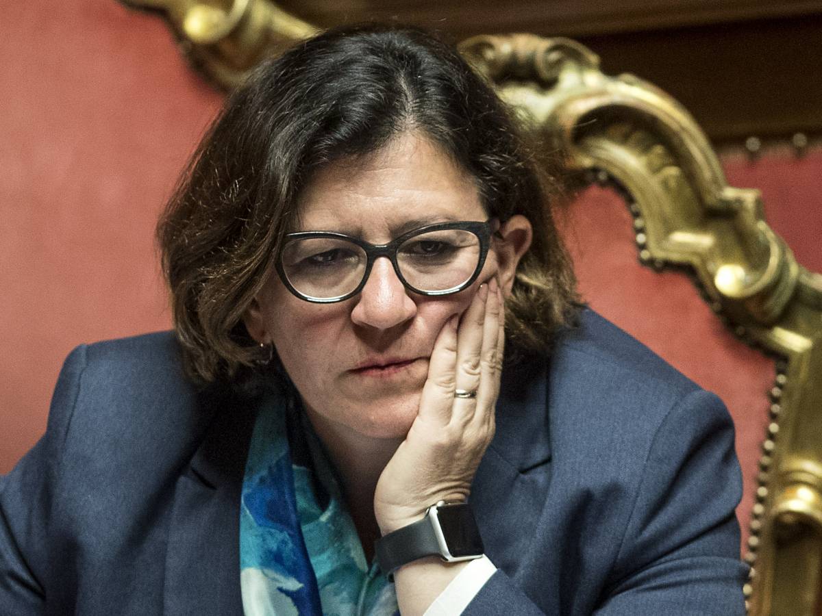 Ecco perché han fatto fuori Elisabetta Trenta - ilGiornale.it