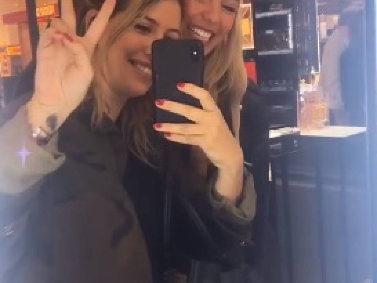 Wanda Nara, shopping pazzo a Parigi con la wag Alba Silva - il Giornale