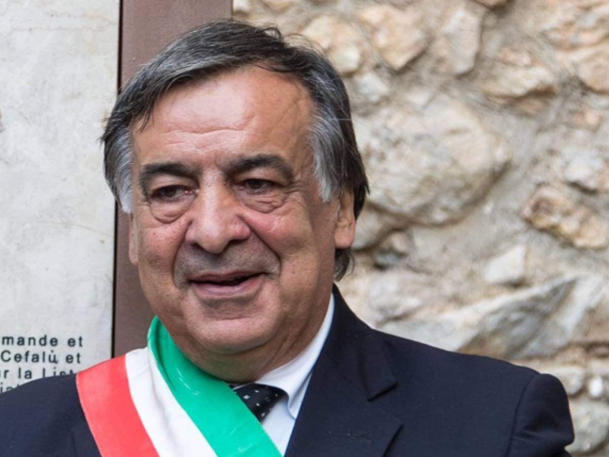 Leoluca Orlando: "La ztl si fa perché ho deciso io" - il Giornale