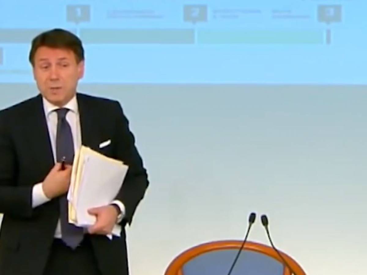 "Pure Conte ha chiesto i soldi". Lite tra la Iena e il premier - il ...