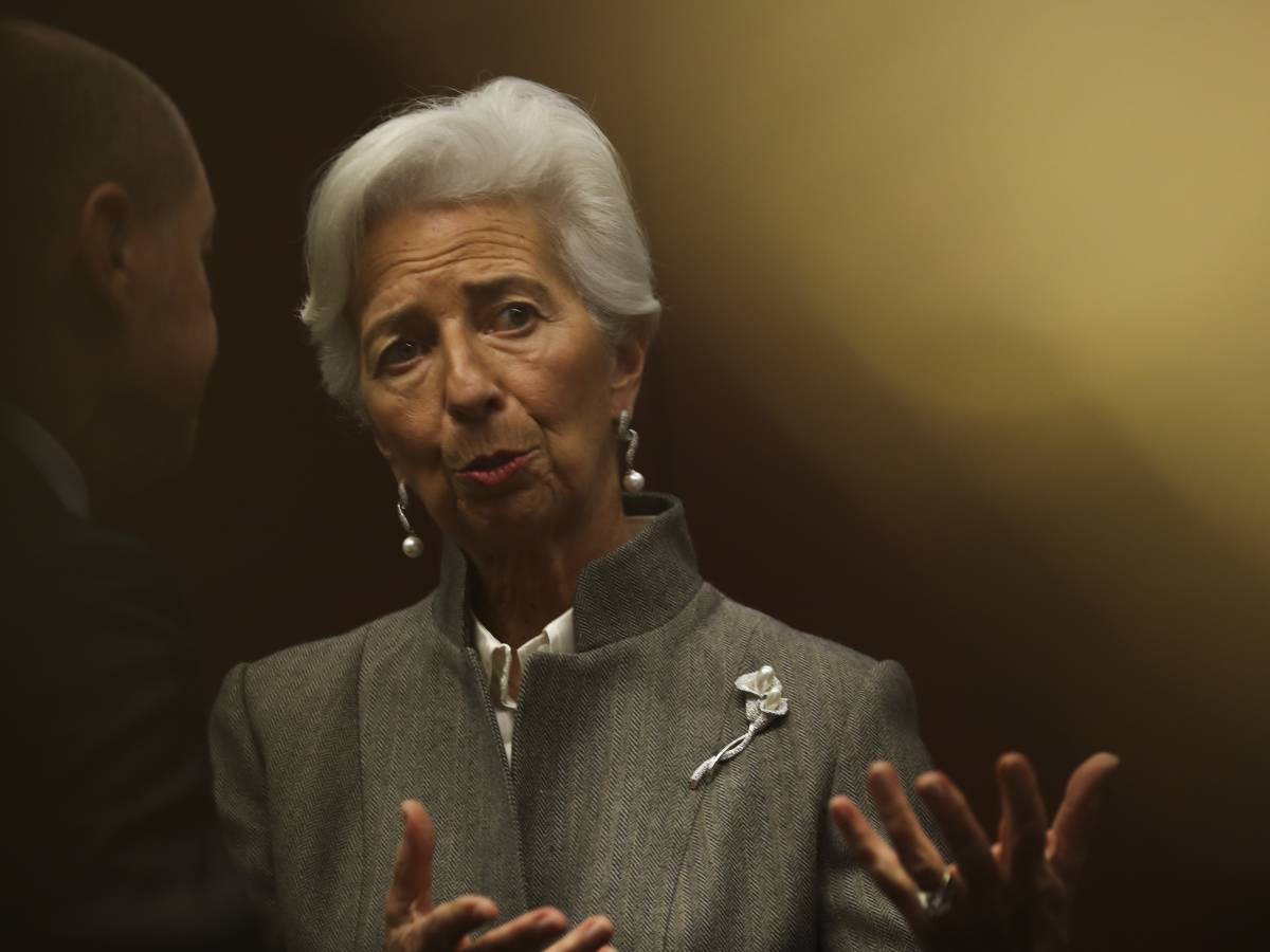 Un'incapace alla guida Telecomandata dalla Bundesbank - il Giornale