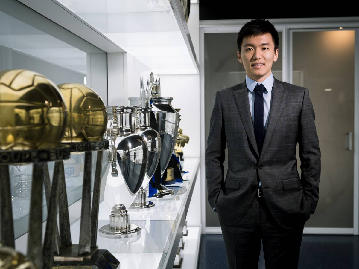 Juve-Inter, derby di guai. Agnelli stravede "rosso". Zhang va in ...