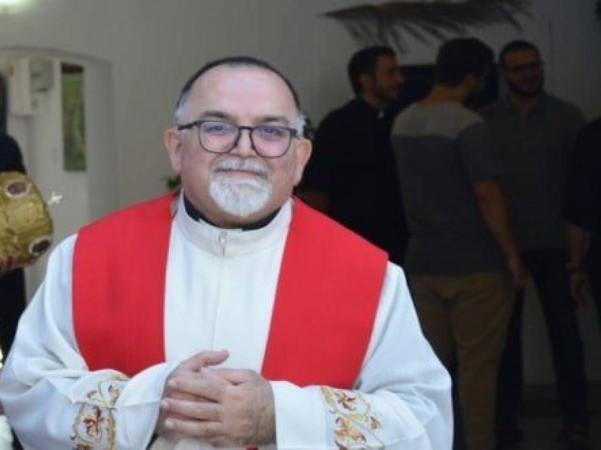 L'ultimo sms di don Basile e il medico che voleva i test - il Giornale