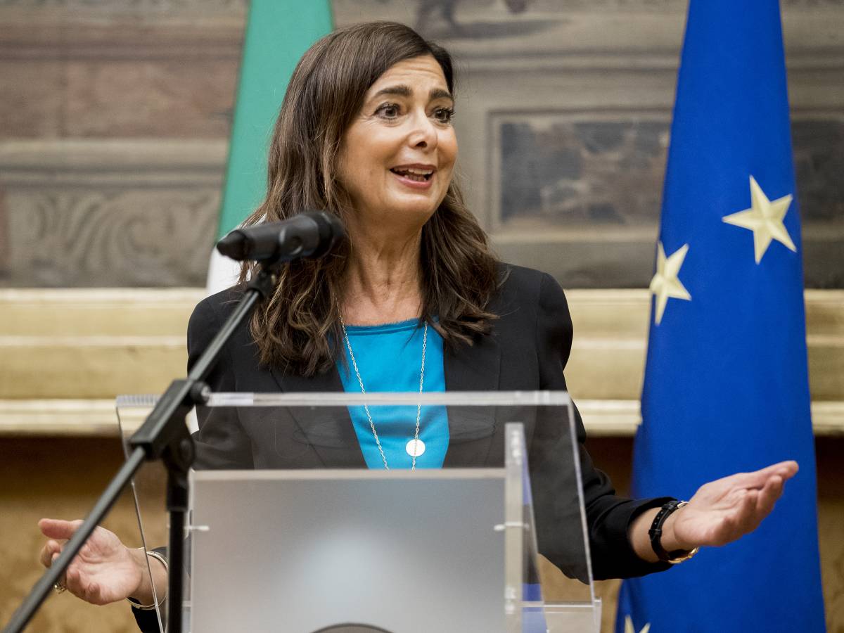 La Lucarelli "smaschera" la Boldrini: "Collaboratrici sottopagate e ...