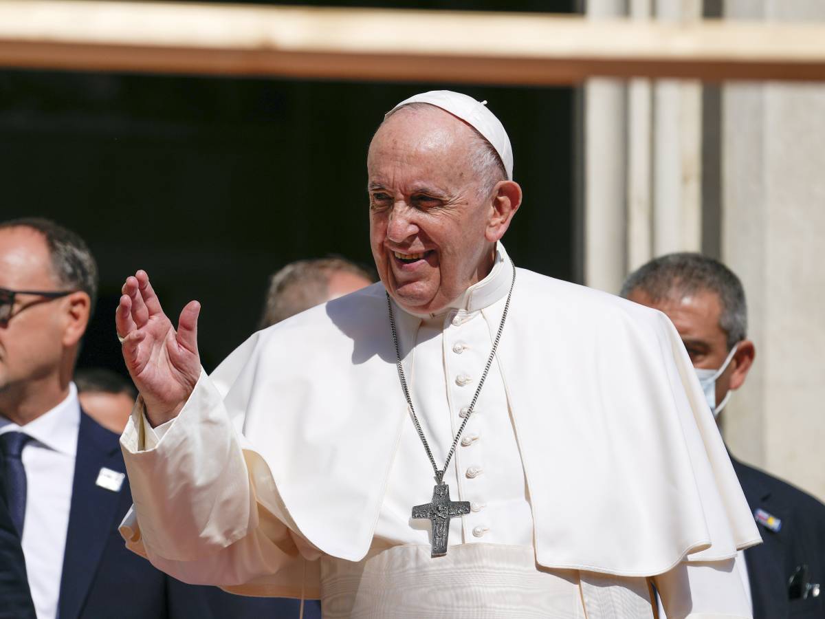 Le prediche di Bergoglio: "Il massimo? Dieci minuti" - il Giornale