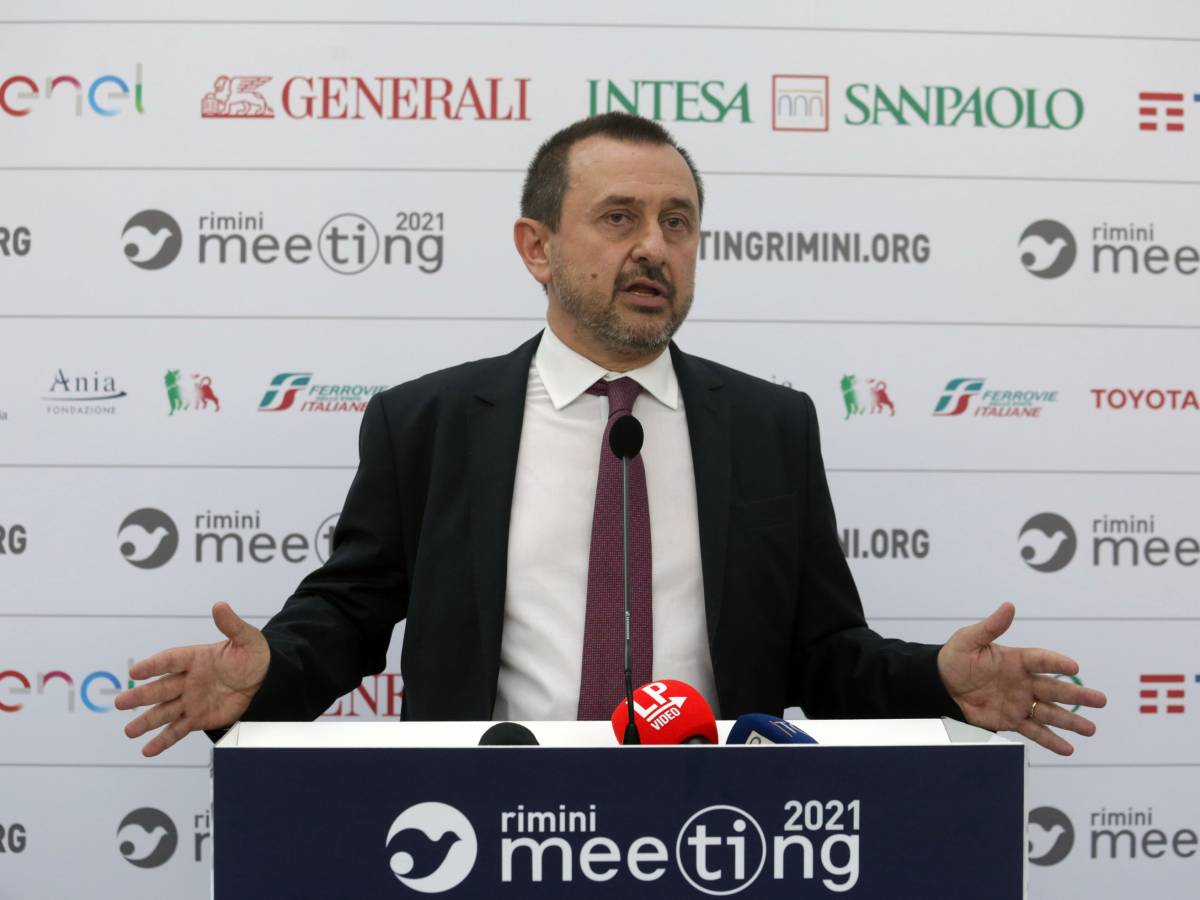 Rosato lascia Italia Viva e se la prende con Renzi: "Il Centro non si ...