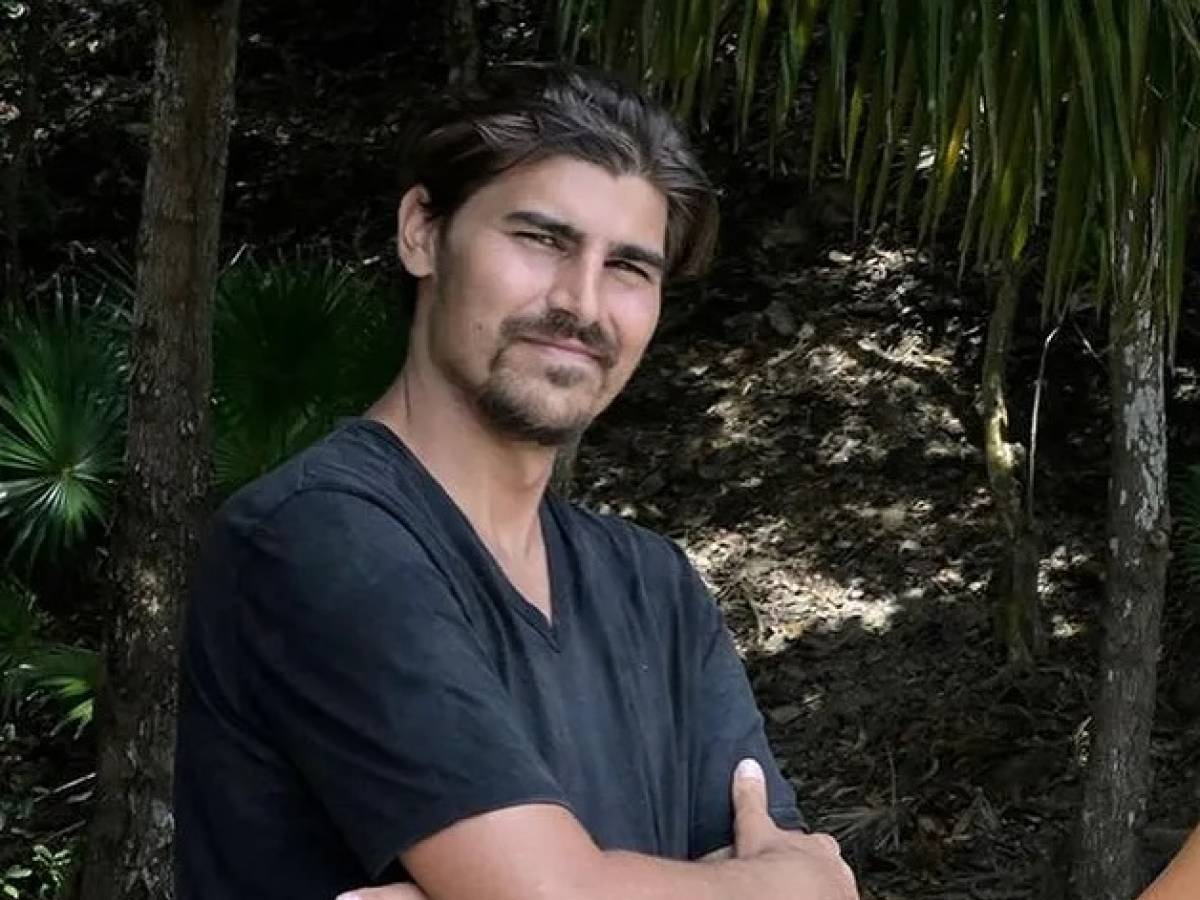 Marco Cucolo costretto a abbandonare l'Isola: "Problemi di salute" - il ...