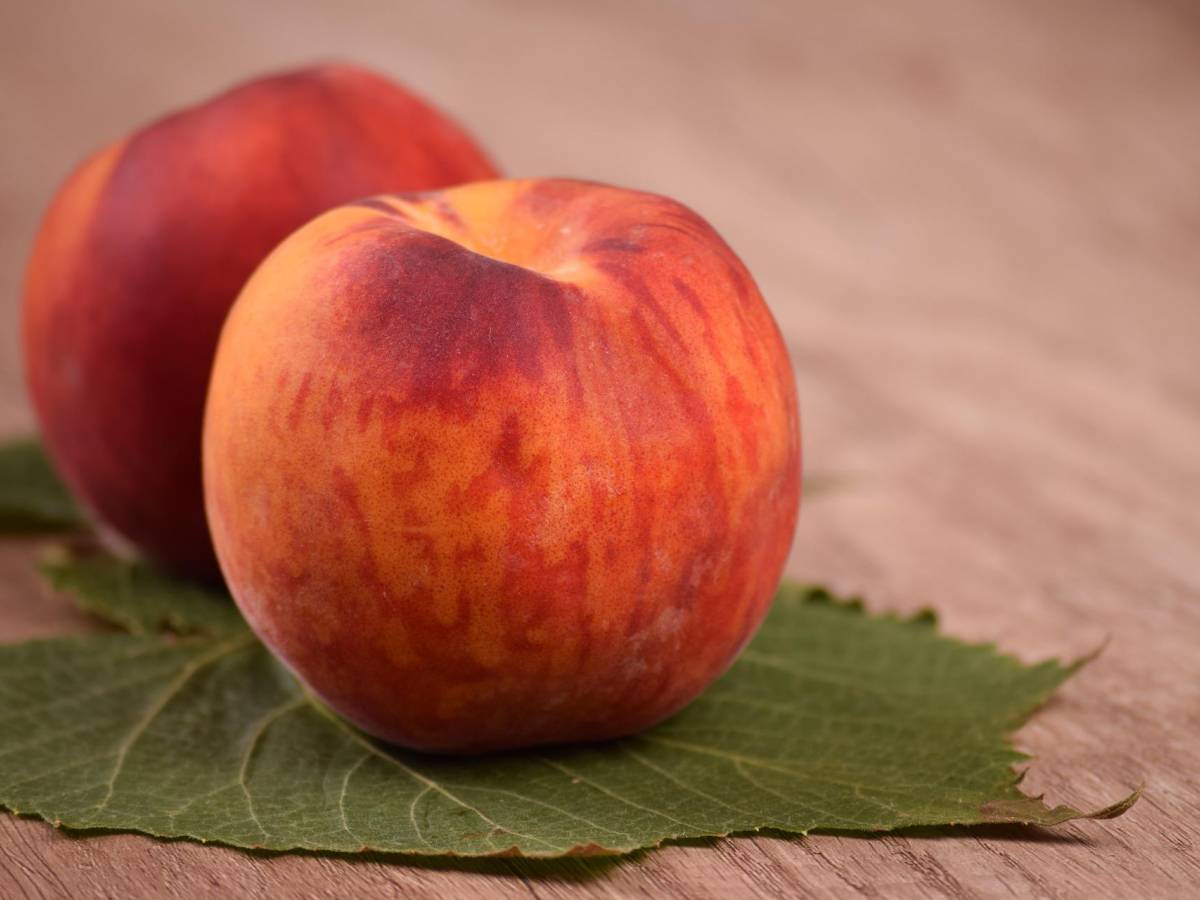 Pesche, proprietà e benefici del frutto protagonista dell'estate - il ...