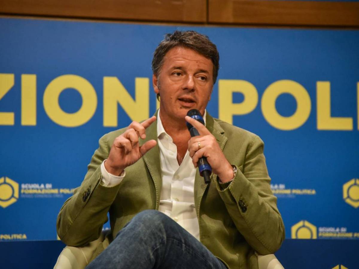 "Astio...". Renzi è pronto a correre da solo - il Giornale