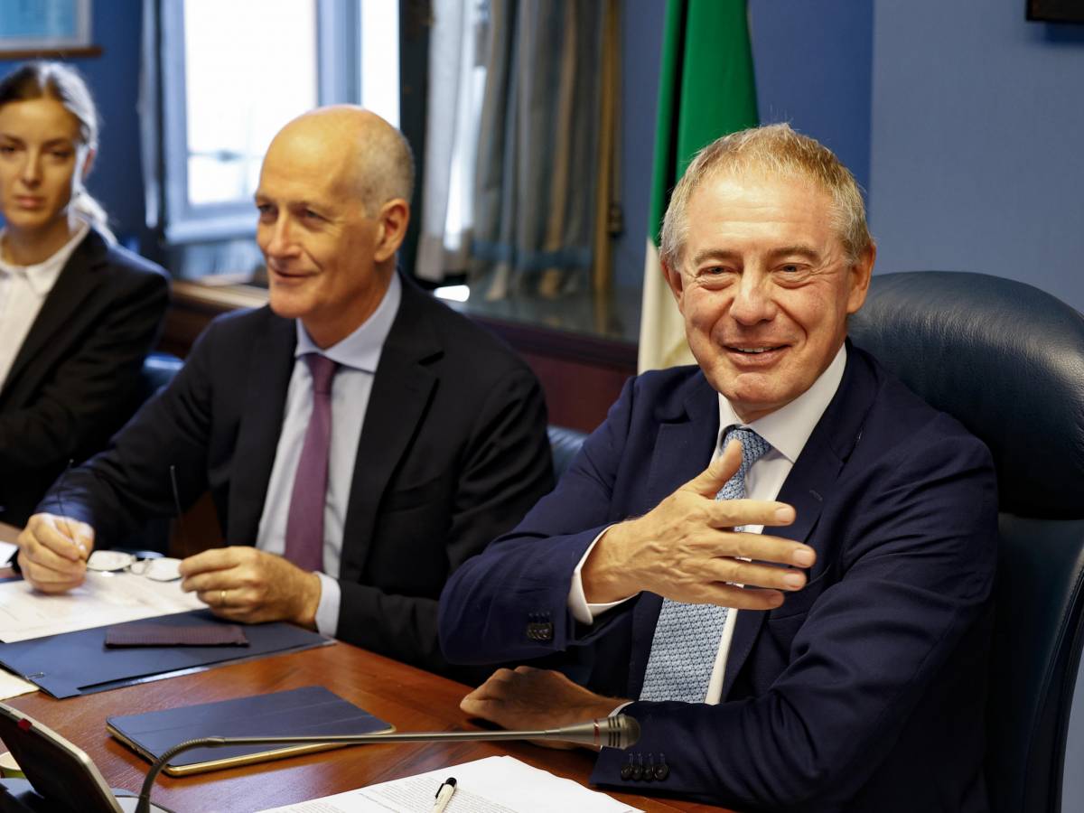 Gabrielli al Copasir: "Fondi russi, nessun italiano nei dossier Usa ...