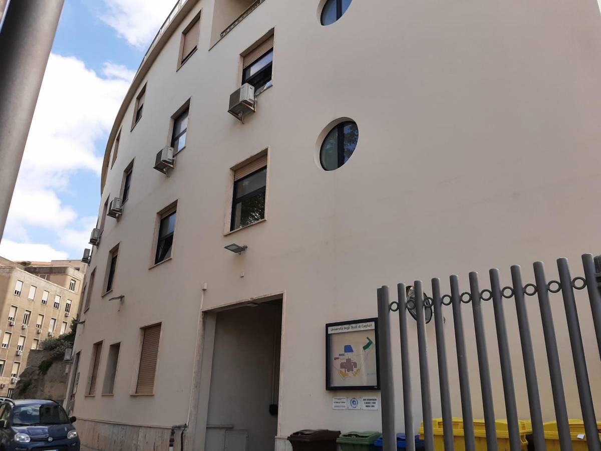 Nuovo crollo all'Università di Cagliari: chiuso edificio Erasmus - il Giornale