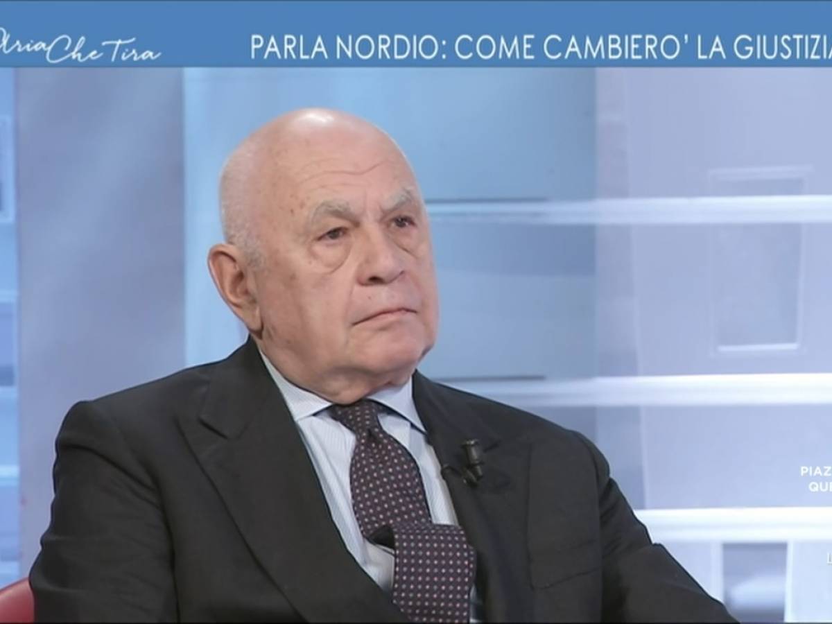 "Stop al reato dell'abuso d'ufficio". La svolta di Nordio: ecco quando ...