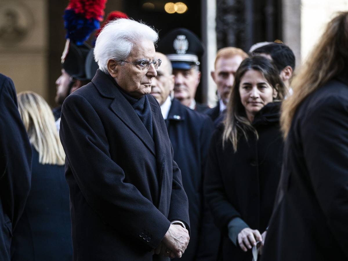 I vertici dello Stato piangono Frattini. Mattarella: "Un uomo delle ...