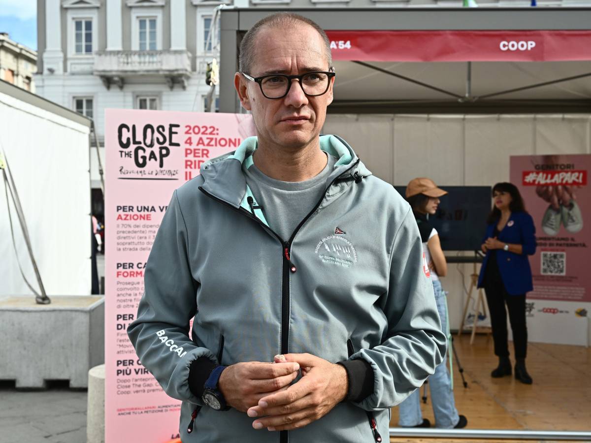 La protesta di Cutro era una messinscena orchestrata dai Cobas. Il caso ...