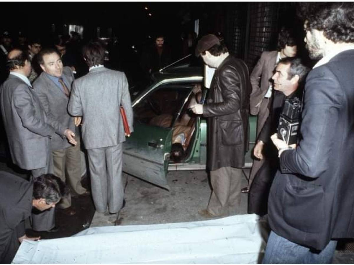 Le costole rotte e la cravatta dimenticata: chi (e come) ha ucciso ...