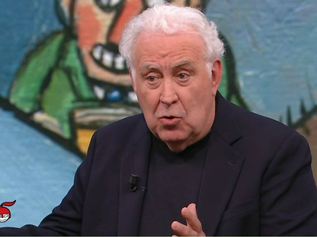 "A pascolare le pecore nei campi". Da Santoro altro veleno contro il ...