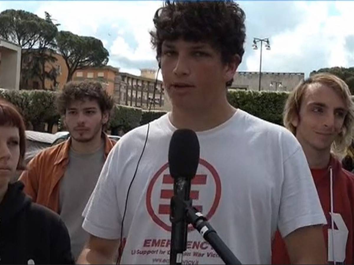 Chi è Leone Piva, "leader" della protesta contro il caro affitti a Roma ...