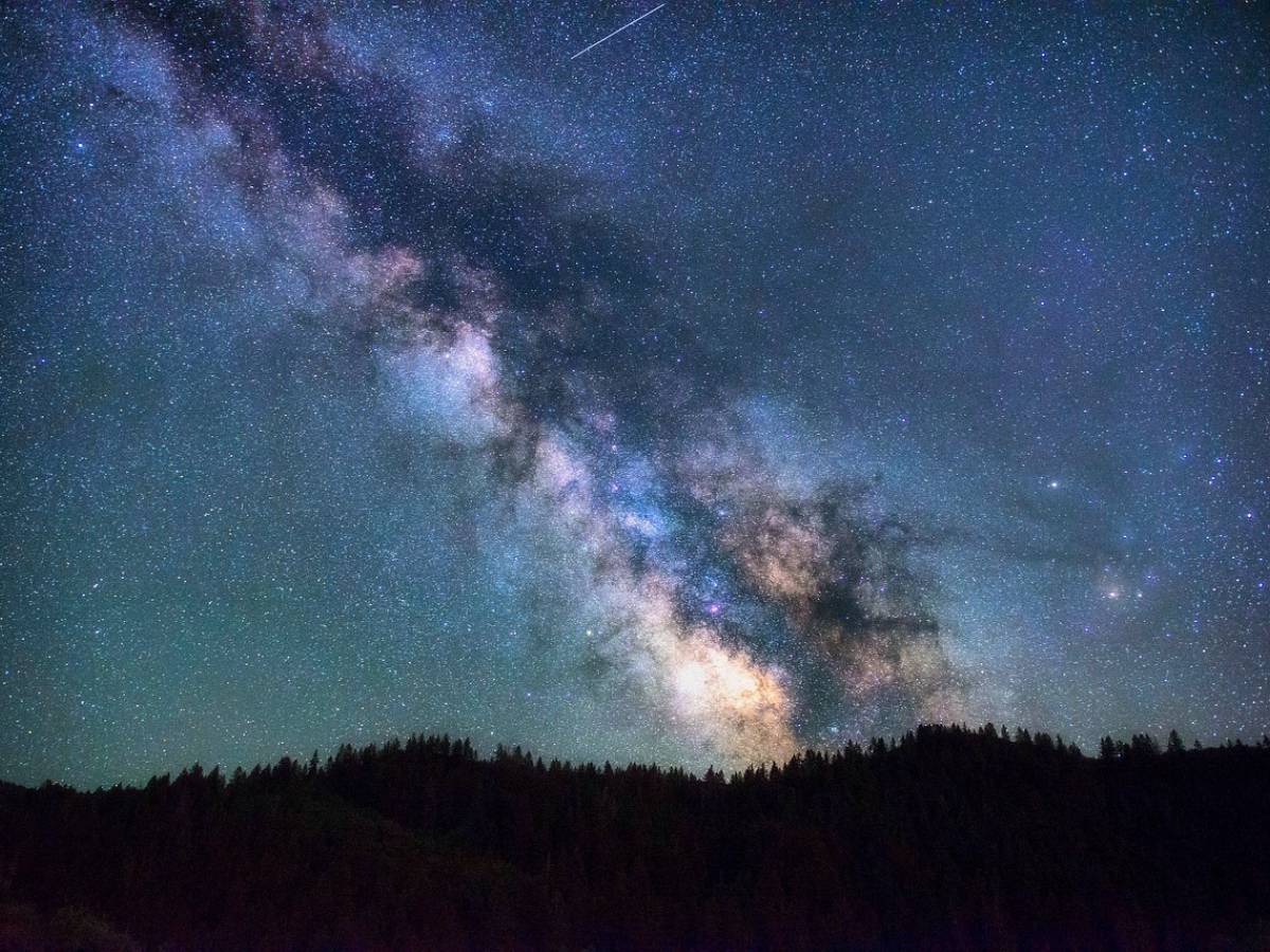 Via Lattea "invisibile" entro 20 anni: l’allarme degli astronomi - il ...