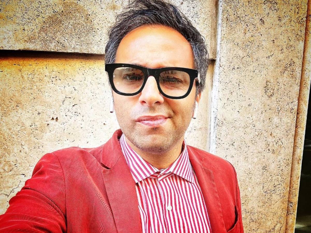 "Ambiguità...". L'ex grillino Battelli affonda i 5S e si iscrive a ...