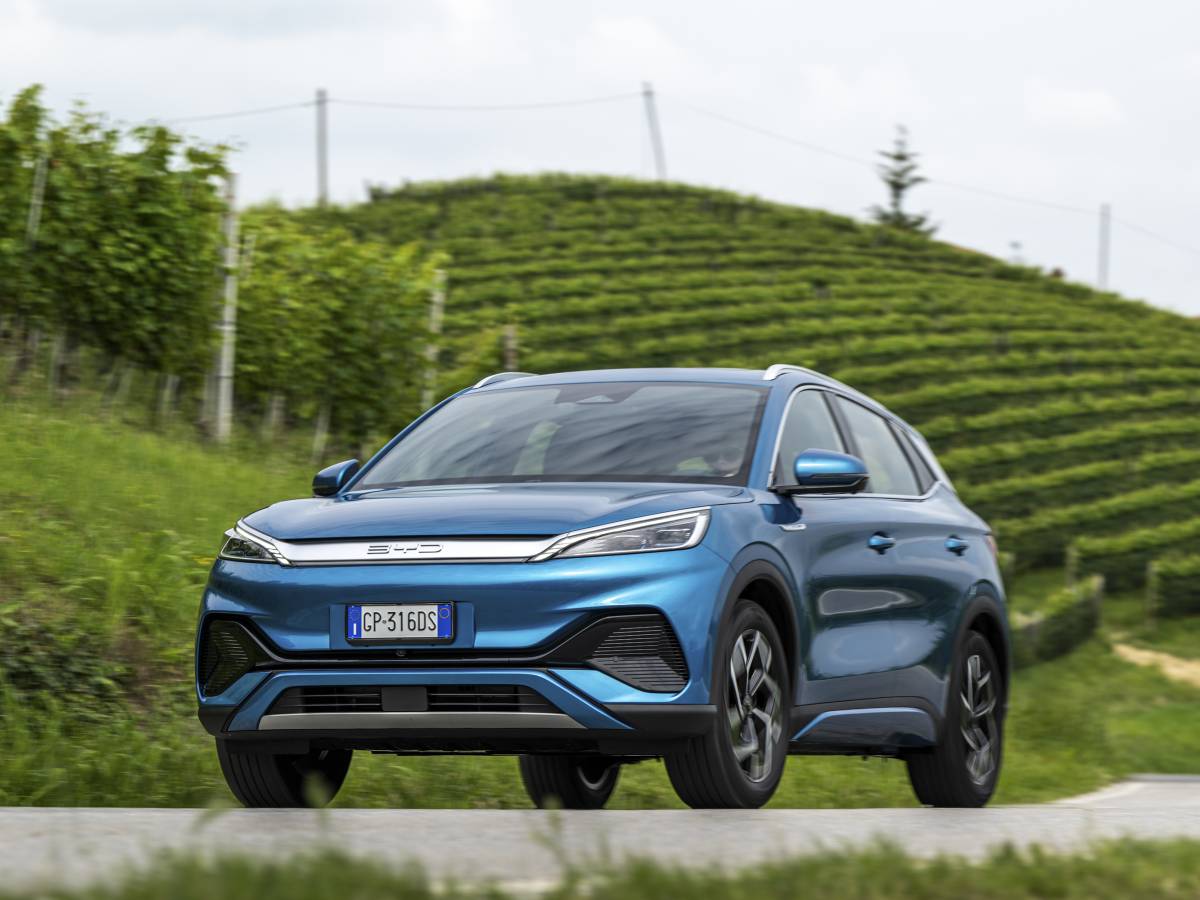 BYD ATTO 3: prima prova su strada e i prezzi ufficiali - il Giornale