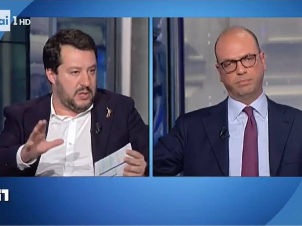 "Ridicolo", "Offensivo". Quando Salvini e Alfano si scontrarono da ...