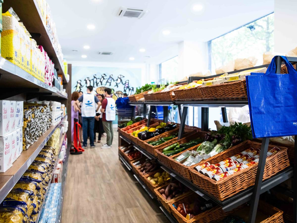 Progetto Arca, inaugurato il nuovo market solidale in via Bodio ...