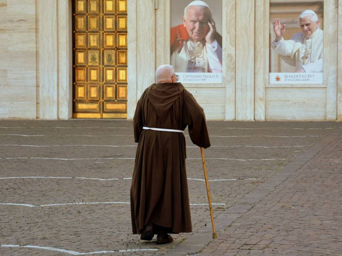 Frate cappuccino si fa nominare unico erede di un'anziana e le svuota ...