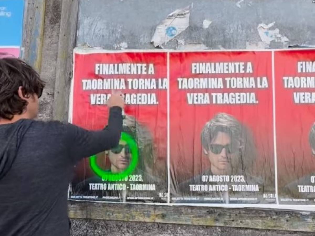 "Troglodita". Angelo Duro imbratta i suoi manifesti, il sindaco si ...