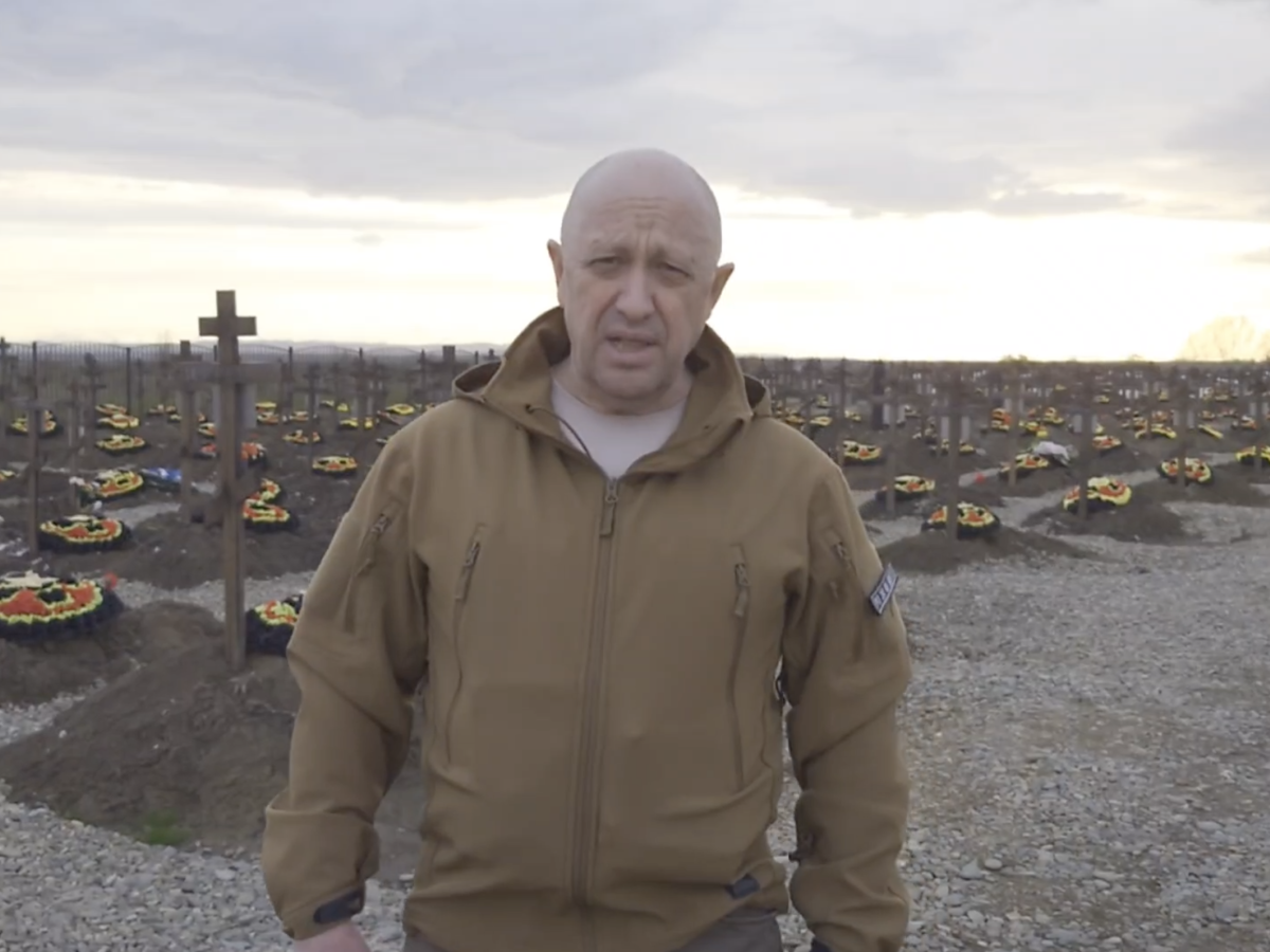 La Russia ricorda Prigozhin: svelato il monumento dedicato al fondatore ...