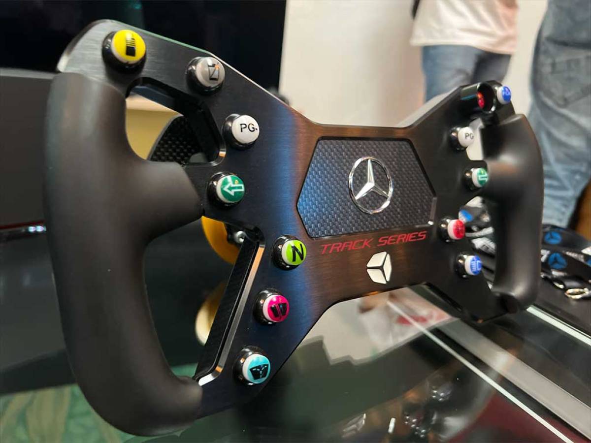 Cube Controls x Mercedes-AMG - GT Edition SIM Wheel - il Giornale