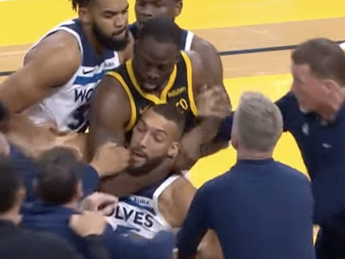 Nba, rissa tra Warriors e Wolves: Green prende per la gola Gobert e ...